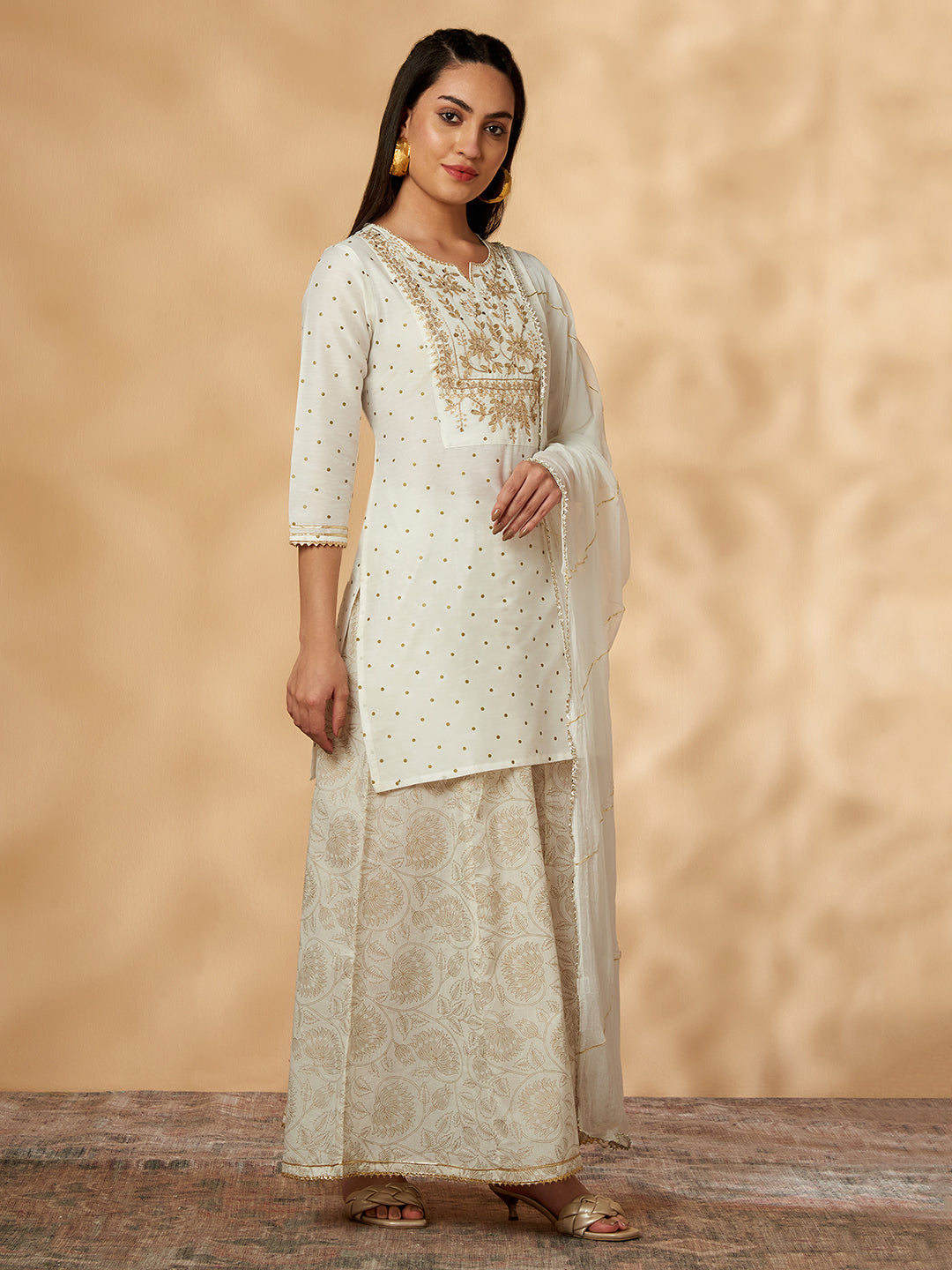 Embroidered Off-White Kurta Set – Imara